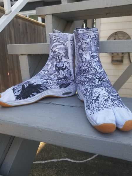 Bleach, Naruto Susanoo & Japanese Samurai Design Tabi Shoes with Coffe ...